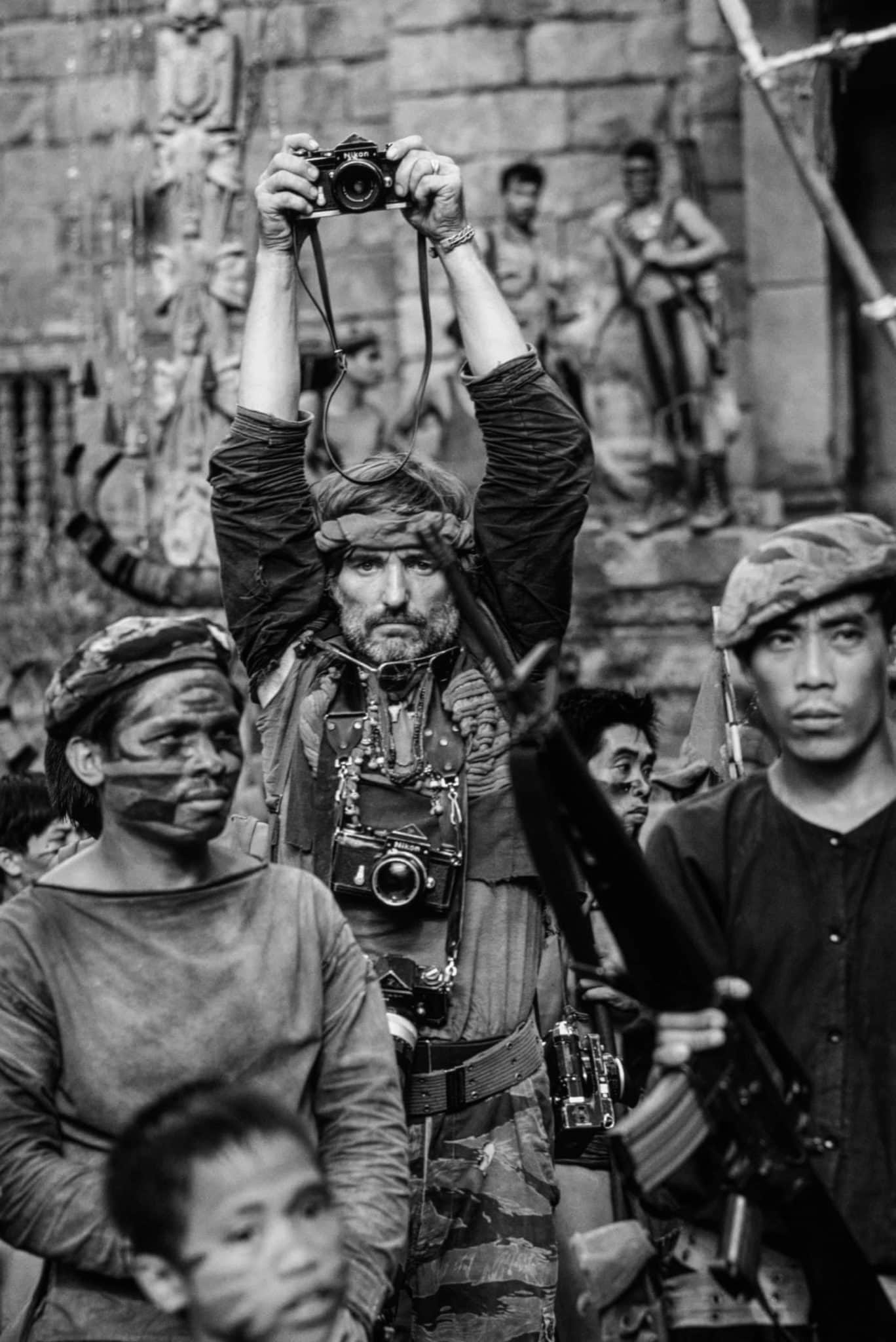 The Photojournalist of Apocalypse Now - A Flash Of Darkness