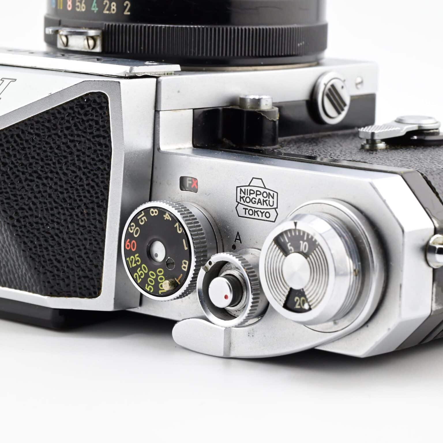 The Nikon F - Great Film Cameras - A Flash Of Darkness
